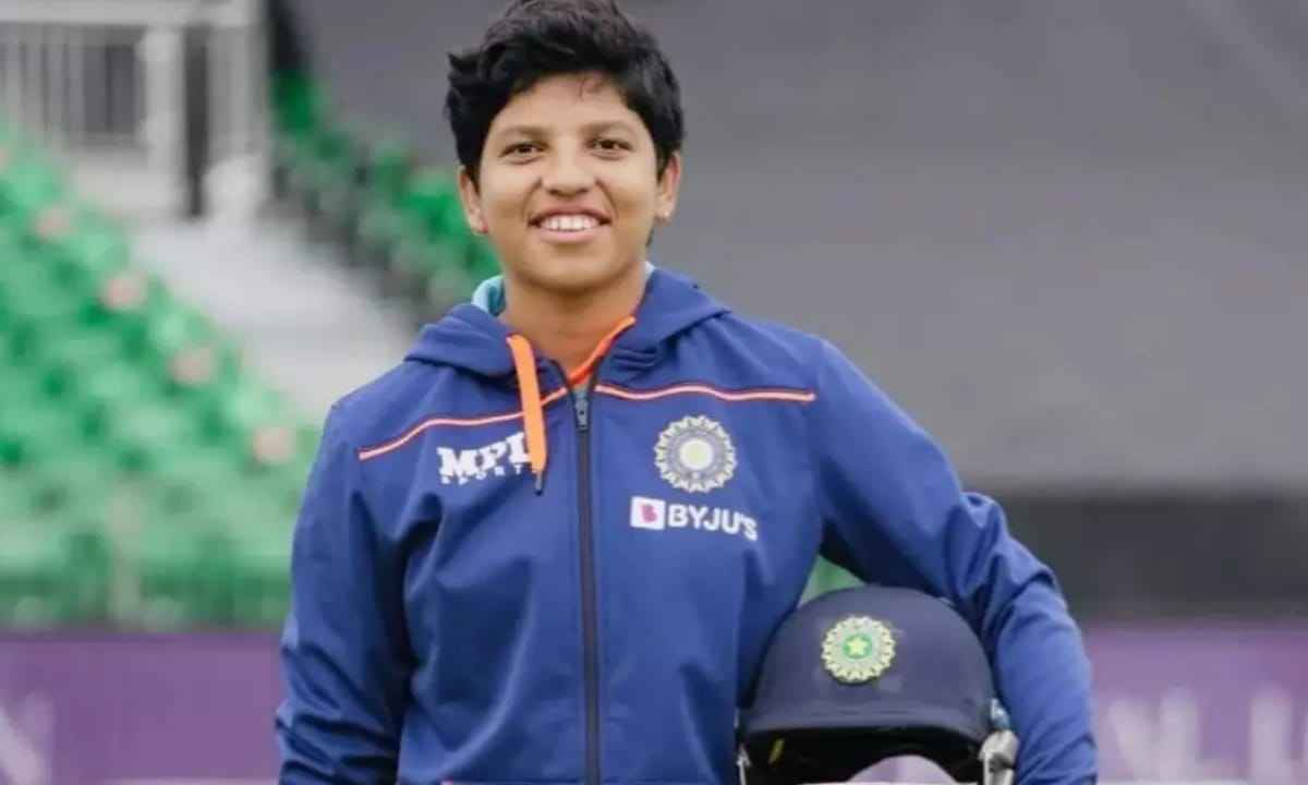 ऋचा घोष का जीवन परिचय | Richa Ghosh Biography In Hindi » Biography Wallah