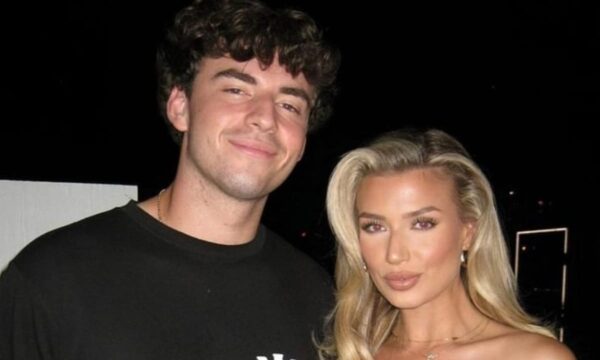 Alexis Loomans Biography, Age, Net Worth, Boyfriend, Husband, Parents ...