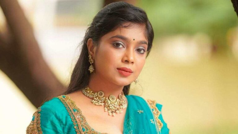 VJ Parvathy Age, Height, Weight, Family, Boyfriend, Biography, Net ...