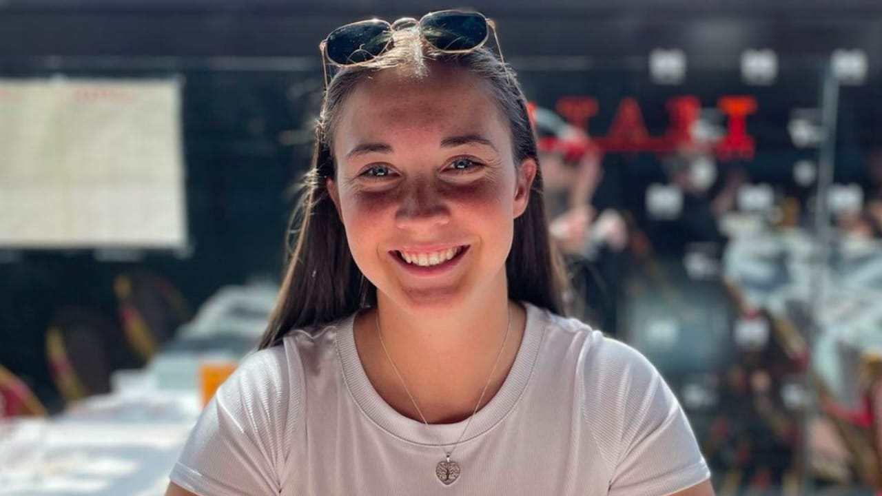 Alice Capsey Biography, Age, Height, Weight, Family, Husband, Net Worth ...