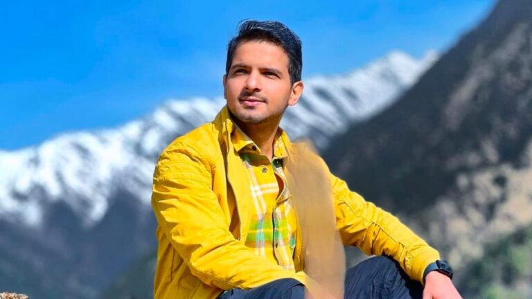 Basant Bhatt Biography, Age, Height, Weight, Girlfriend, Wife, Net ...
