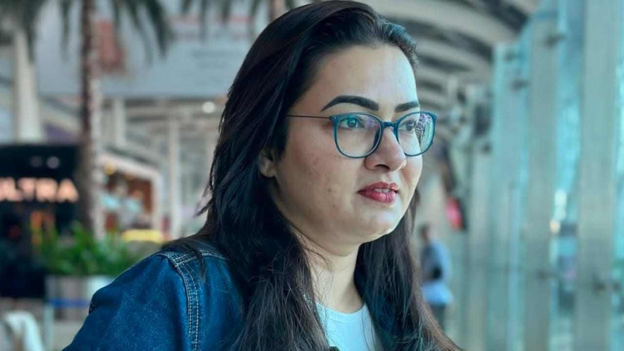 Grusha Kapoor Biography, Age, Height, Weight, Husband, Net Worth ...