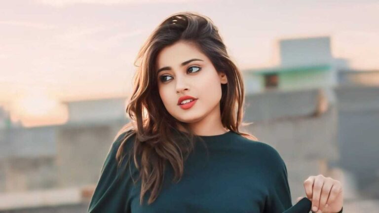 Nishu Tiwari Biography, Age, Height, Weight, Boyfriend, Husband, Net ...