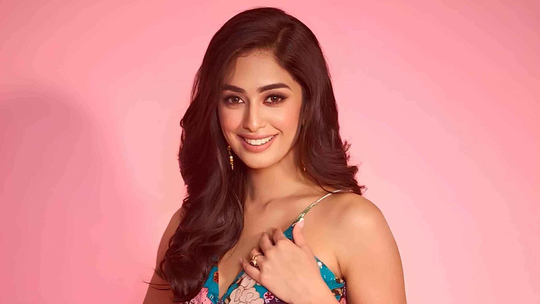 Sini Shetty Biography, Age, Height, Weight, Family, Boyfriend, Net ...