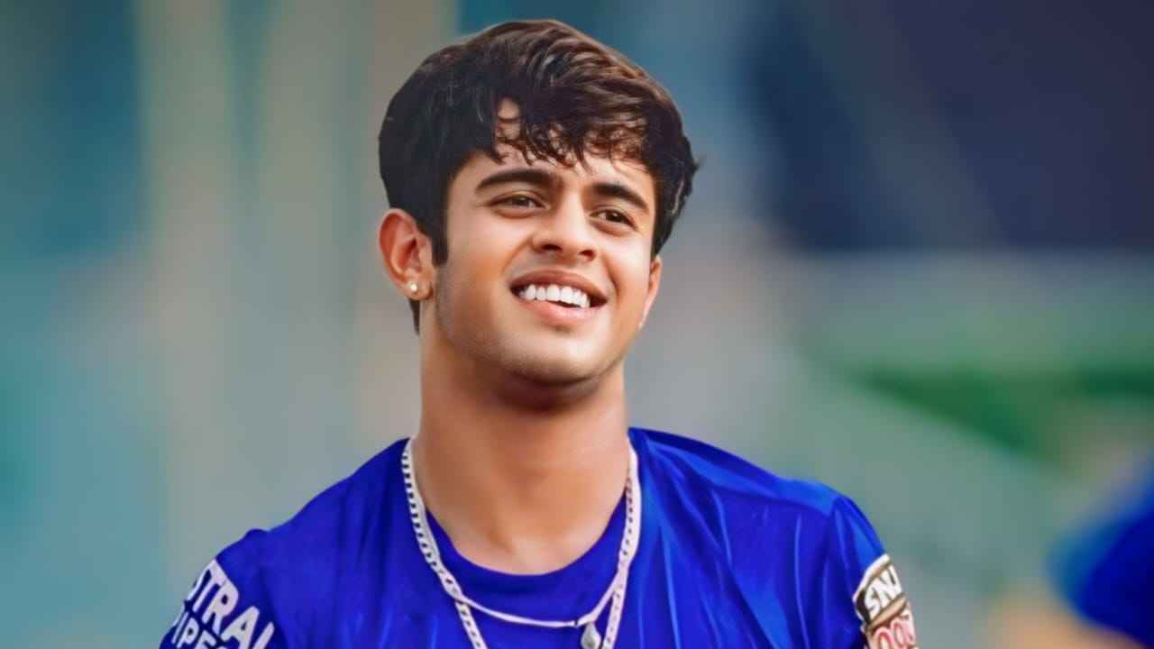 Prashant Solanki Biography, Age, Height, Weight, Wife, IPL, Net Worth ...