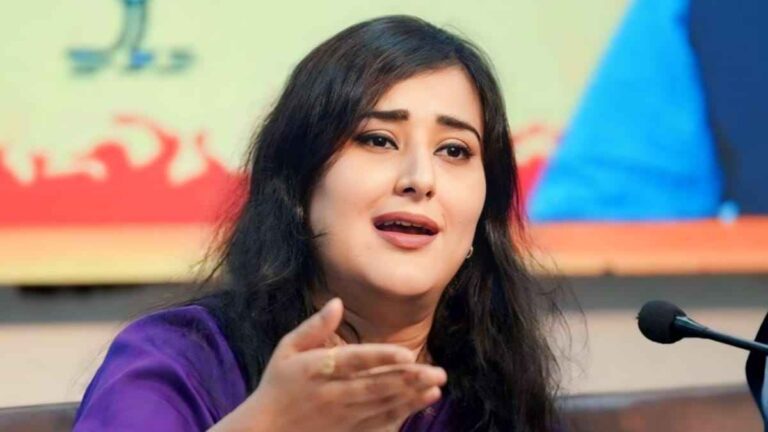Bansuri Swaraj Biography, Age, Height, Weight, Husband, Net Worth Bansuri Swaraj Biography, Age, Height, Weight, Husband, Net Worth