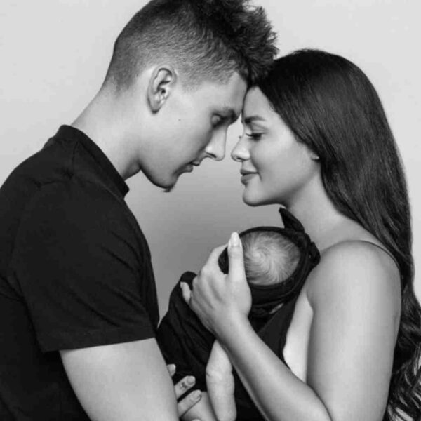 Katya Elise Henry Biography, Age, Height, Weight, Husband, Net Worth » Biography Wallah