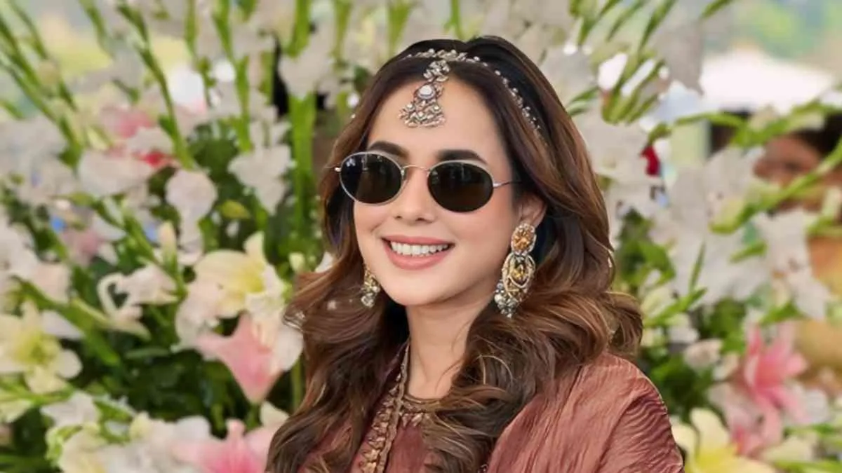 Sunanda Sharma Age, Height, Weight, Songs, Net Worth, Biography & More » Biography Wallah