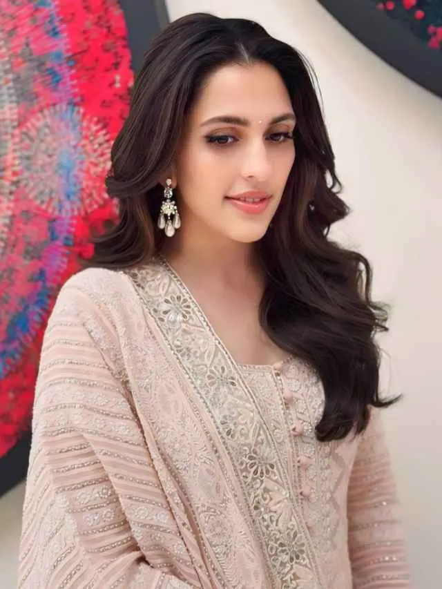 Shloka Mehta Age Height Weight Husband Net Worth Biography More
