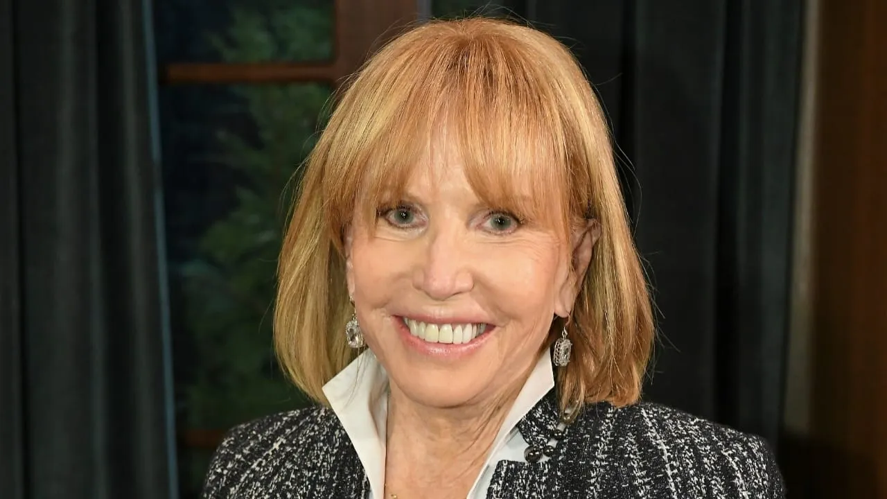Leslie Charleson Age, Height, Affairs, News, Net Worth, Husband, Death ...
