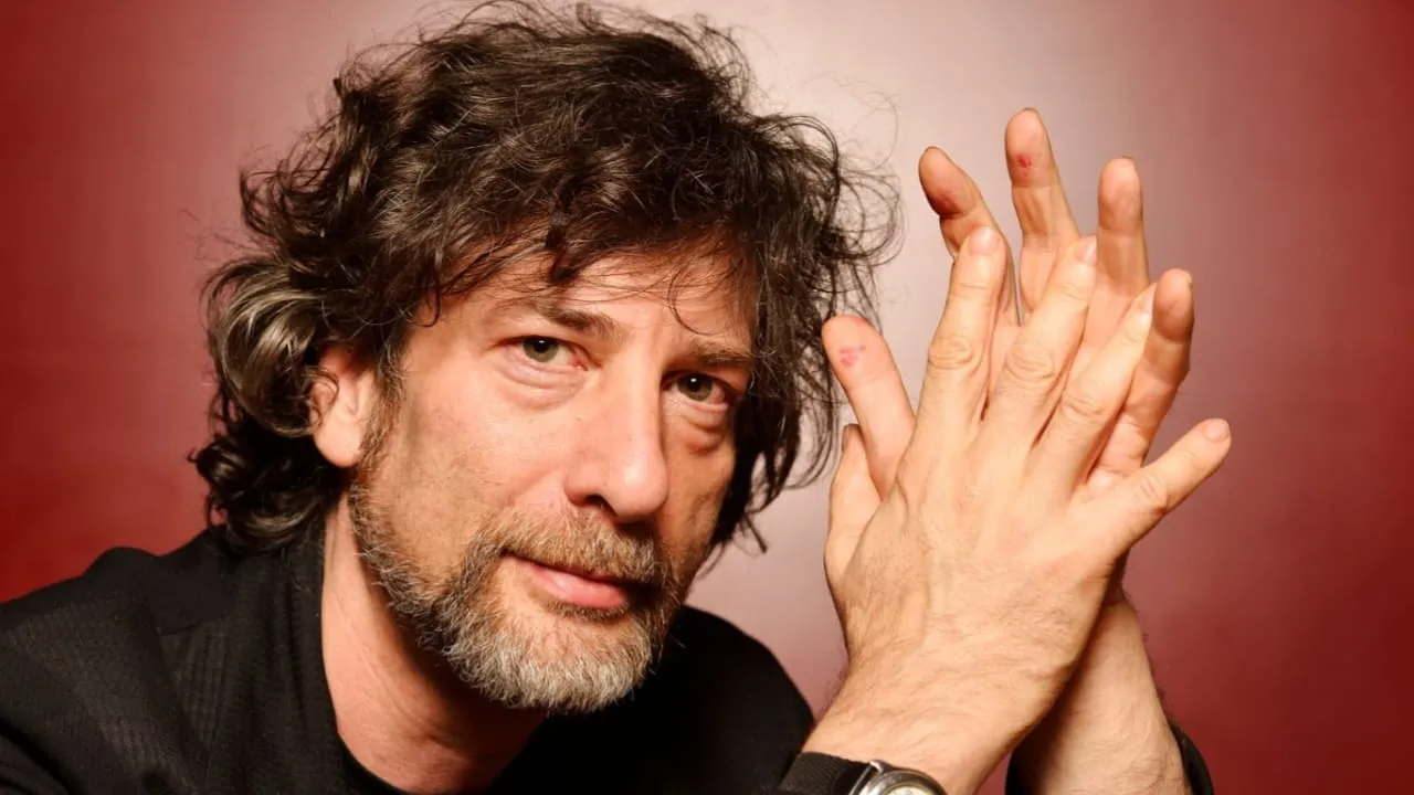 Neil Gaiman Age, Height, Affairs, News, Net Worth, Wife, Books, And ...