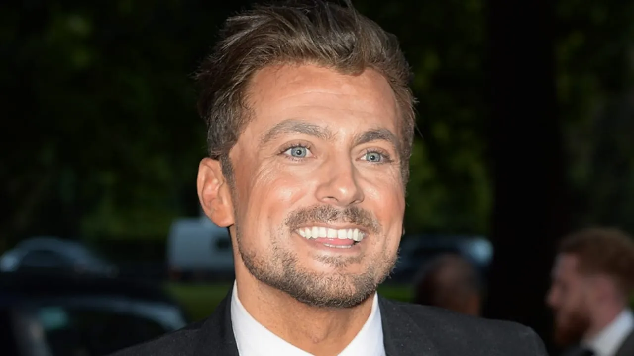 Paul Danan Death, Age, Height, News, Net Worth, Death Cause And More ...