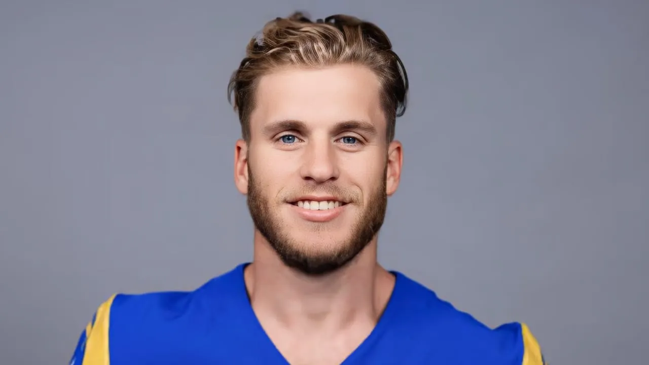 Cooper Kupp Age, Height, Affairs, News, Net Worth, Wife, Stats ...