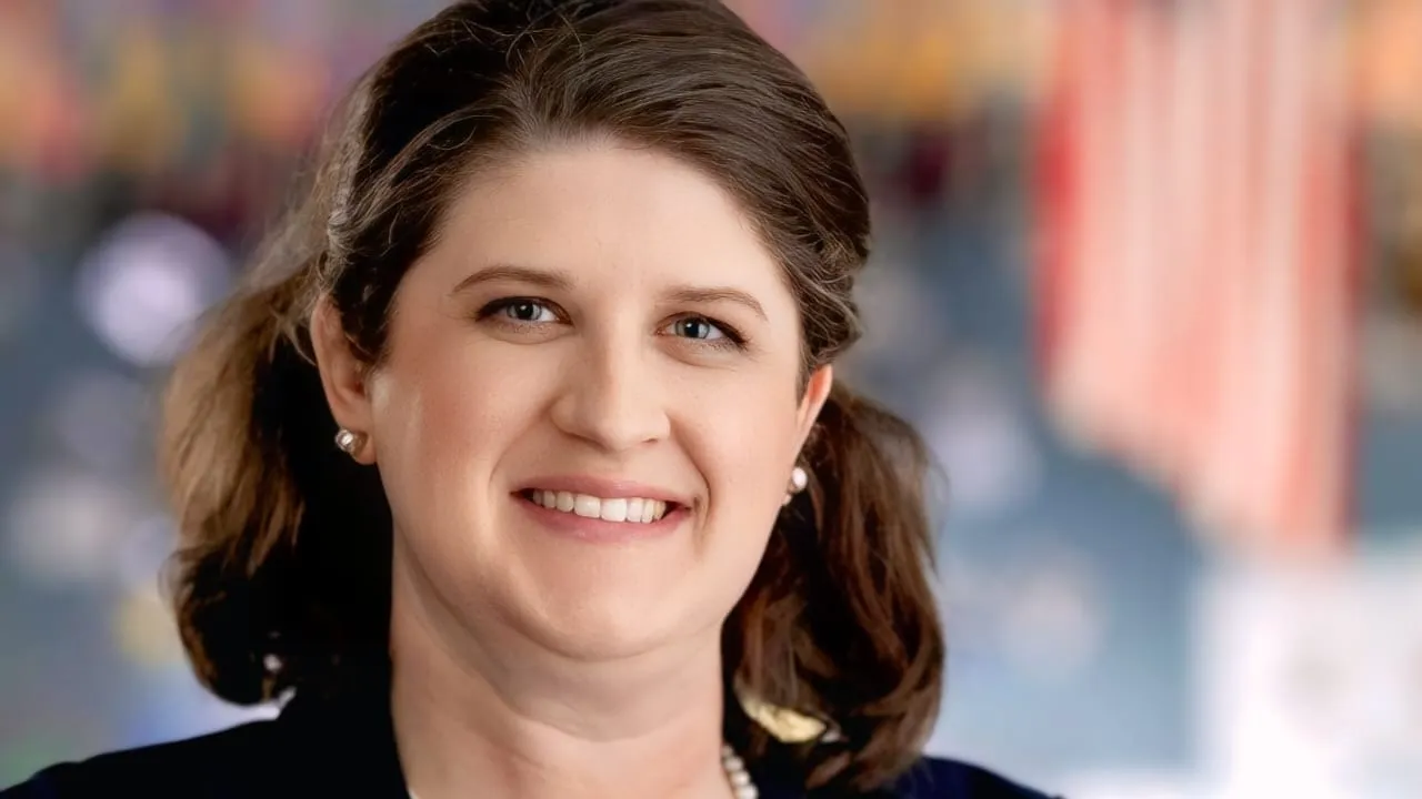 Jill Underly Age, Height, Husband, Family, Net Worth And More ...