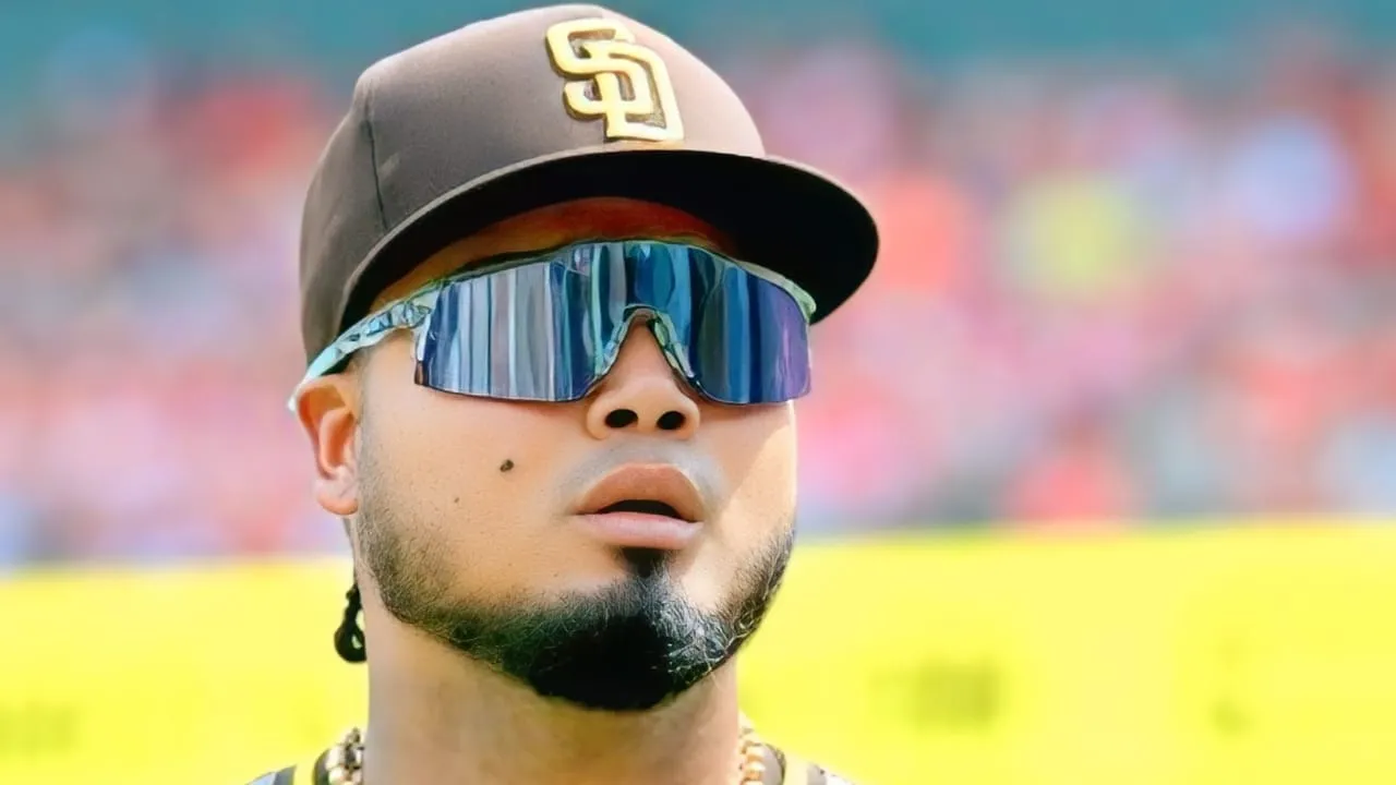 Luis Arraez Age, Height, Affairs, News, Stats, Net Worth And More ...