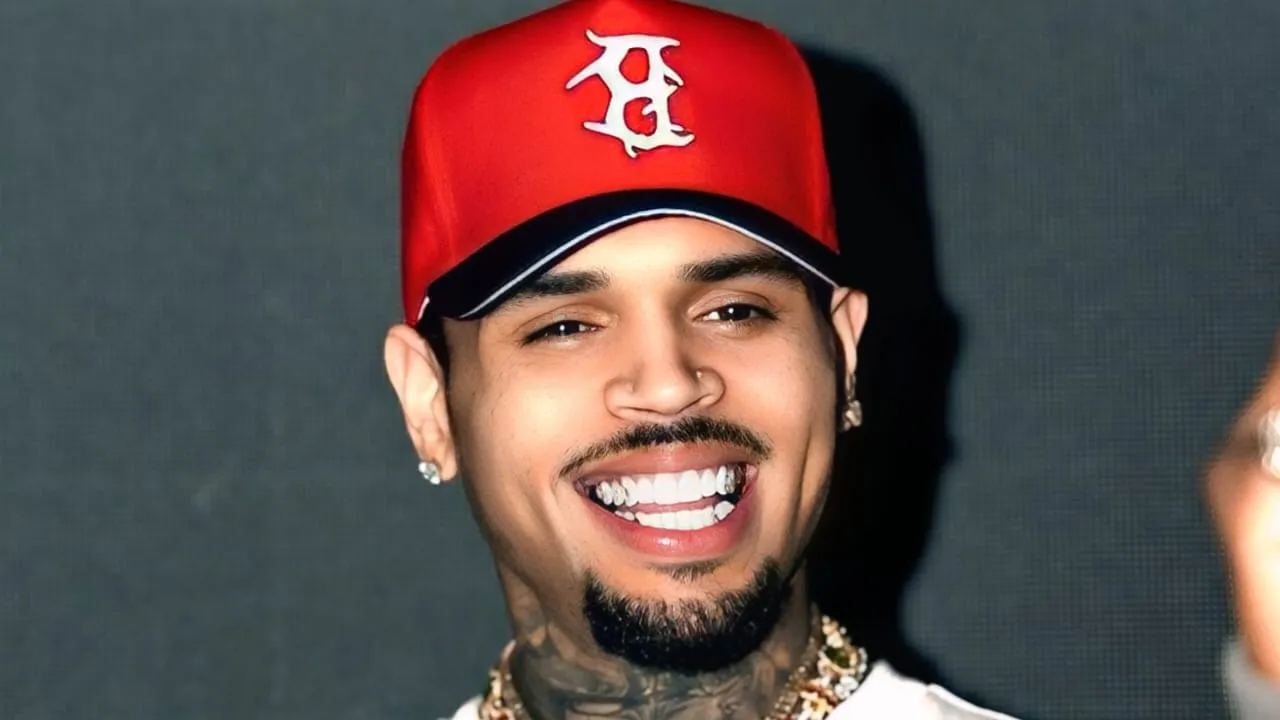 Chris Brown Net Worth Age Height Songs Movies Gf And More Biography Wallah