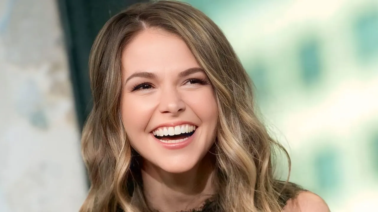 Sutton Foster Height, Age, Movies, Husband, Net Worth & More ...