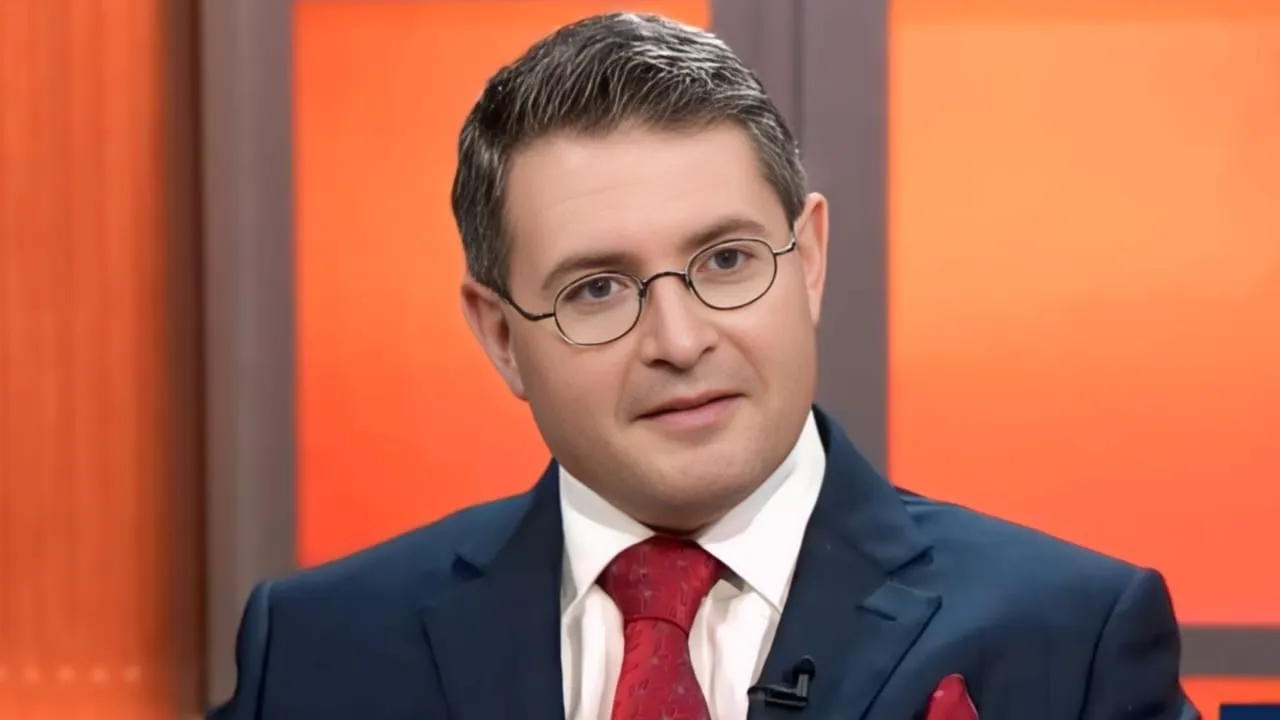 Leonard Leo Net Worth, Age, Height, Wife, Children & More » Biography ...