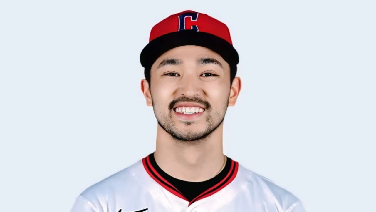 Steven Kwan Height, Age, Wife, Stats, Net Worth And More » Biography Wallah