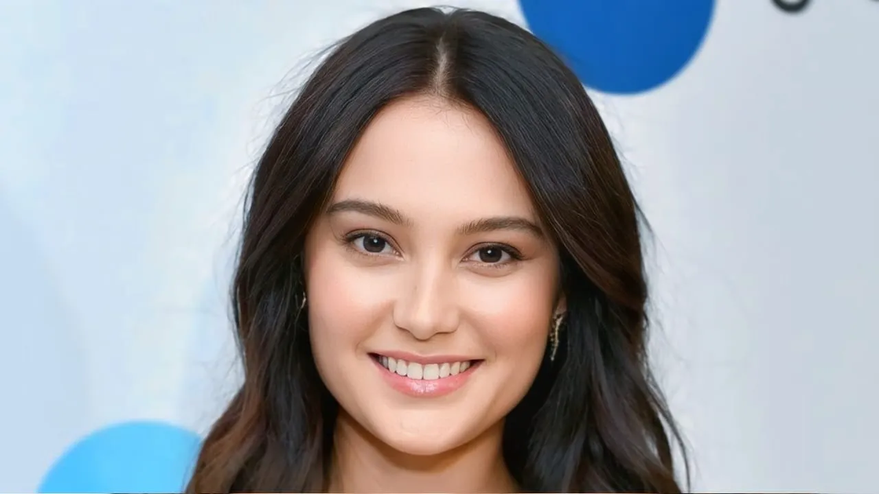 Emma Heming Willis Age, Family, Net Worth And More » Biography Wallah