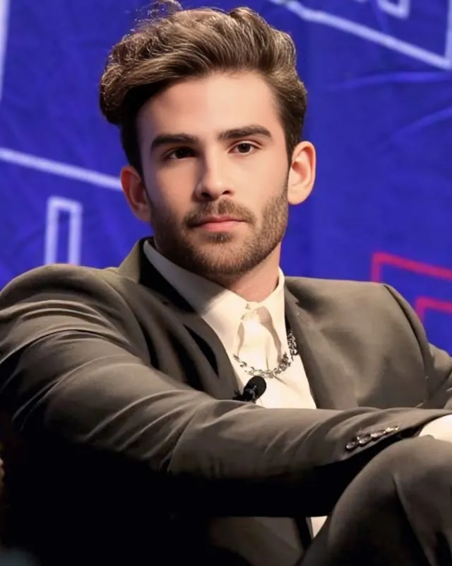 Hasan Piker Age, Height, Wife, Channel, Net Worth And More » Biography ...