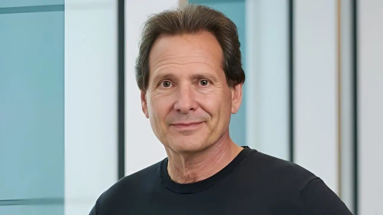 Dan Schulman Age, Height, Wife, Salary, Net Worth And More » Biography ...