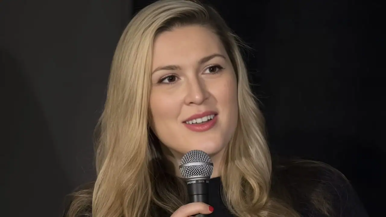 Olivia Nuzzi Age, Bio, Height, Husband, Net Worth And More » Biography Wallah