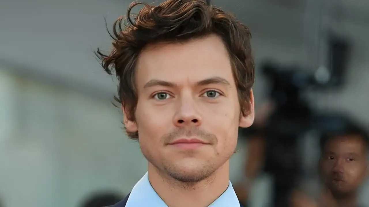 Harry Styles Height, Age, Wife, Songs, Net Worth » Biography Wallah