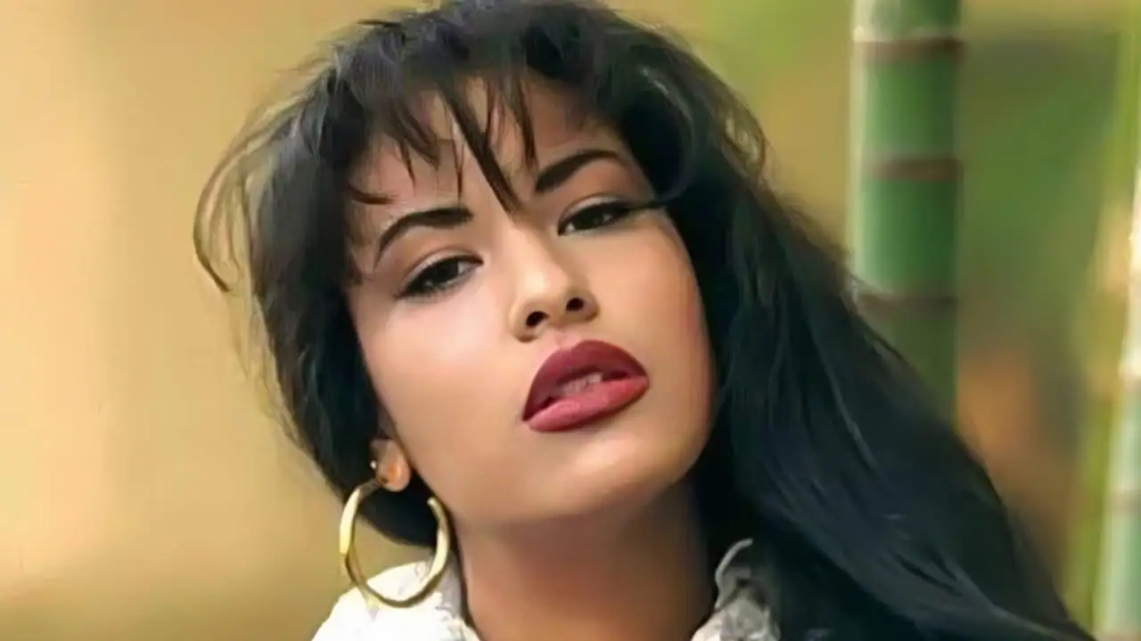Selena Quintanilla Age, Height, Albums, Net Worth And More » Biography ...