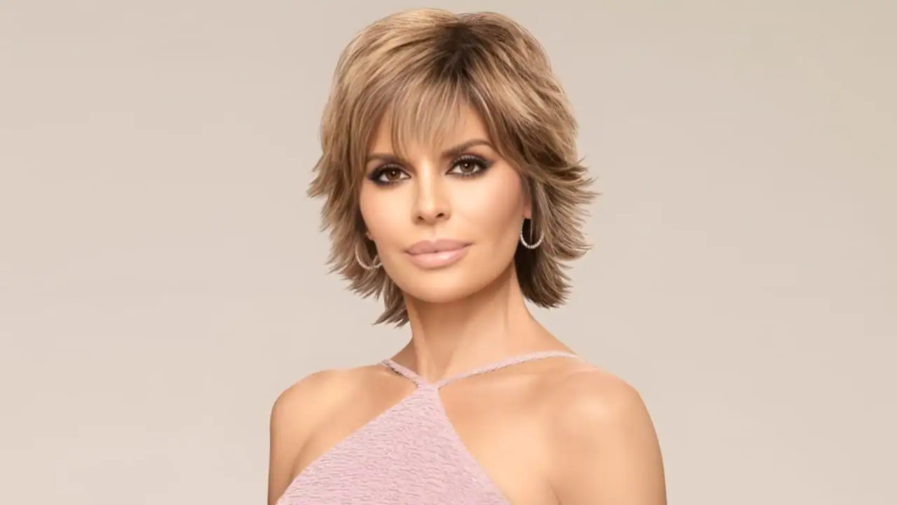 Lisa Rinna Age, Height, Family, Movies, Net Worth And More » Biography ...