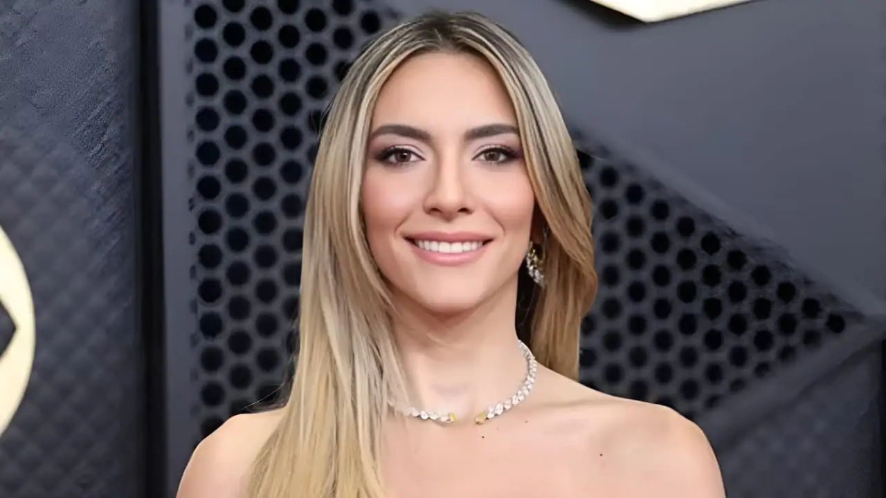 Emily Austin Age, Height, Affairs, Net Worth And More » Biography Wallah