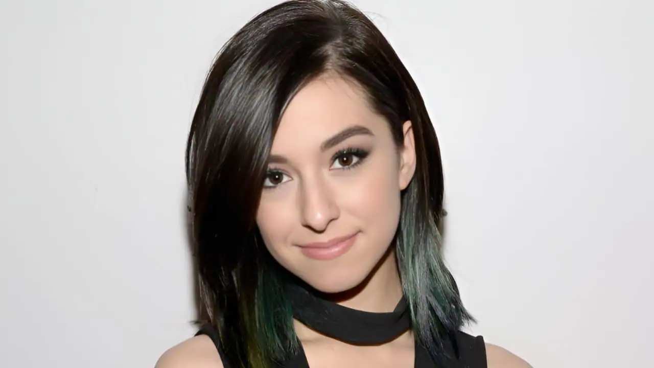 Christina Grimmie Age, Height, Boyfriend, Biography & More » Biography ...