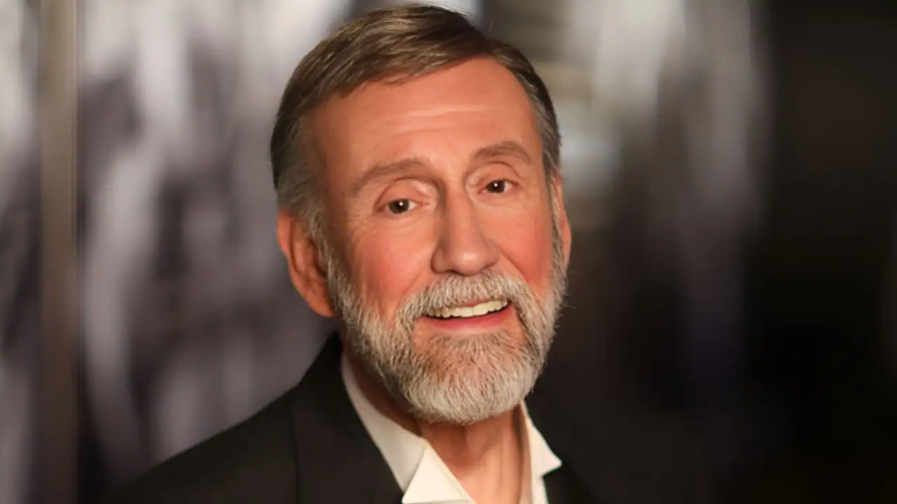 Ray Stevens Age, Height, Wife, Songs, Net Worth And More » Biography Wallah