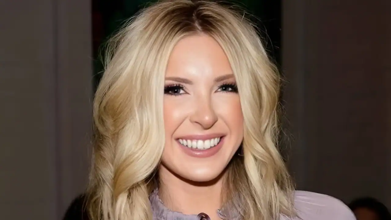 Lindsie Chrisley Age, Height, TV Shows, Net Worth And More » Biography ...